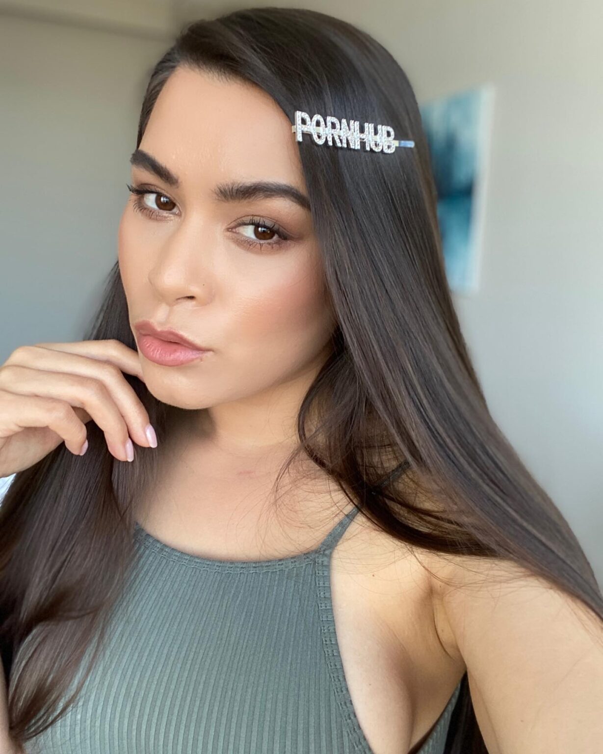 Meana Wolf Bio, Age, Career, Net Worth, Height, Education,