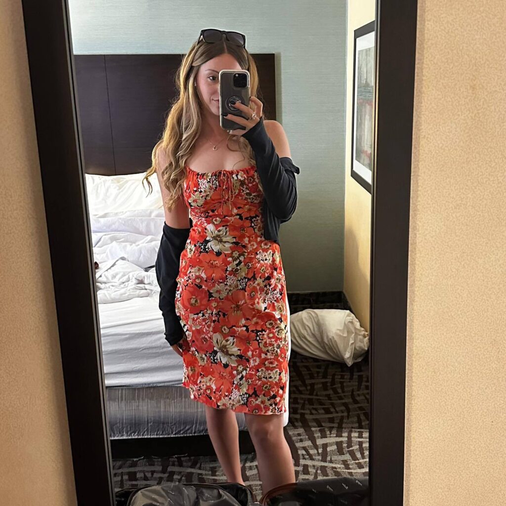 Nadia Foxx Bio, Age, Career, Net Worth, Height, Education,