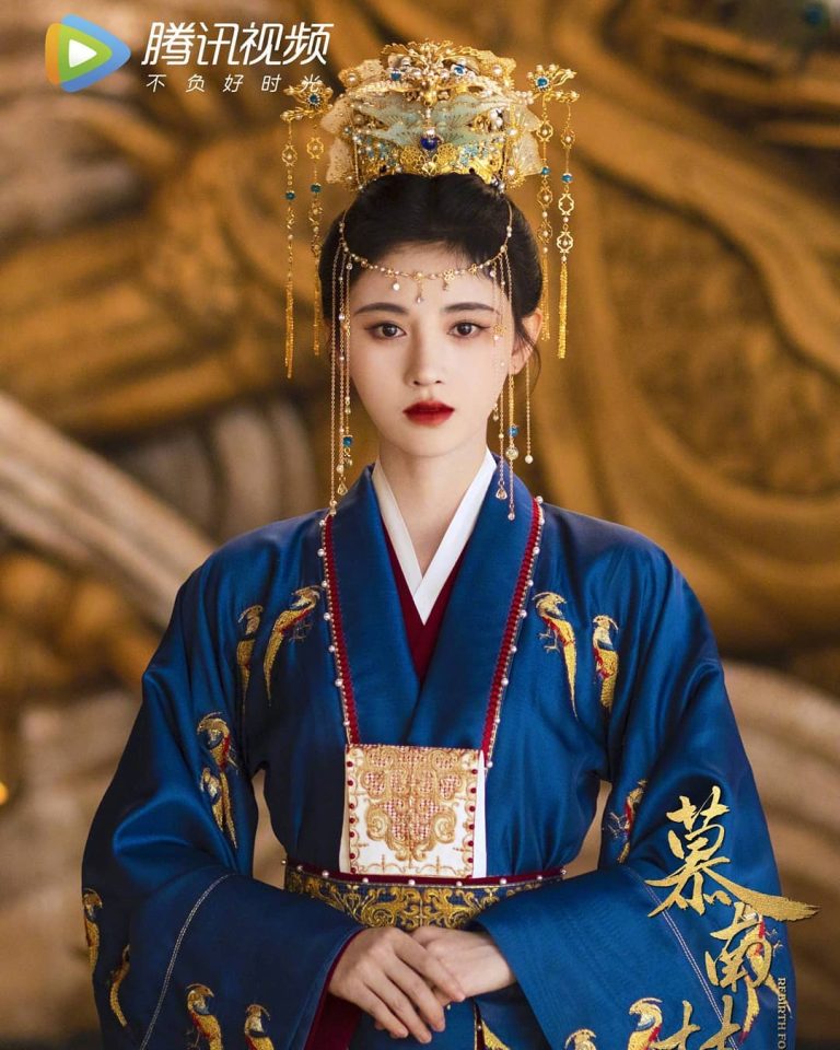 Ju Jingyi: Discover Her Life History - FAME RIZE