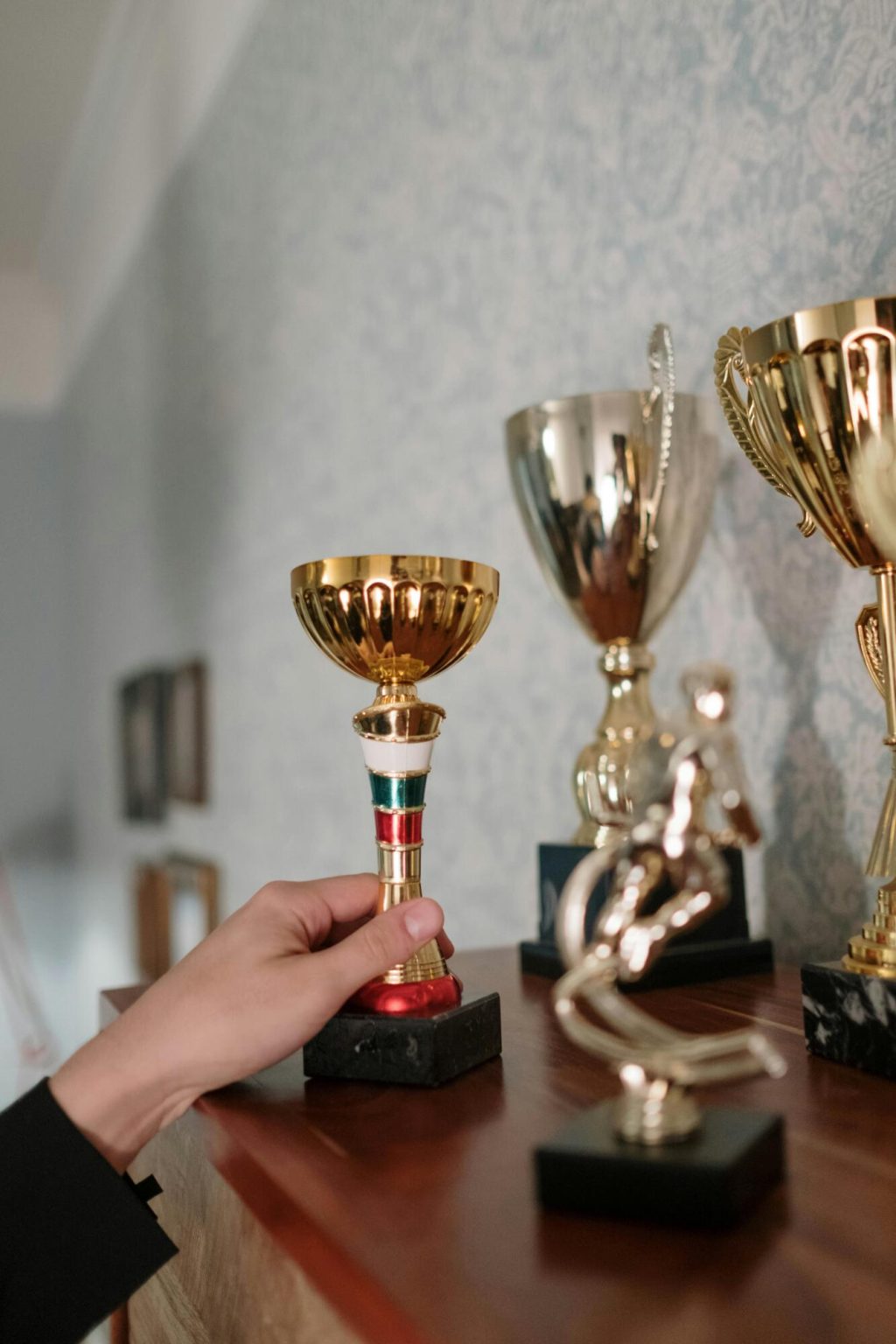 How Custom Awards Enhance Personal Celebrations - FAME RIZE
